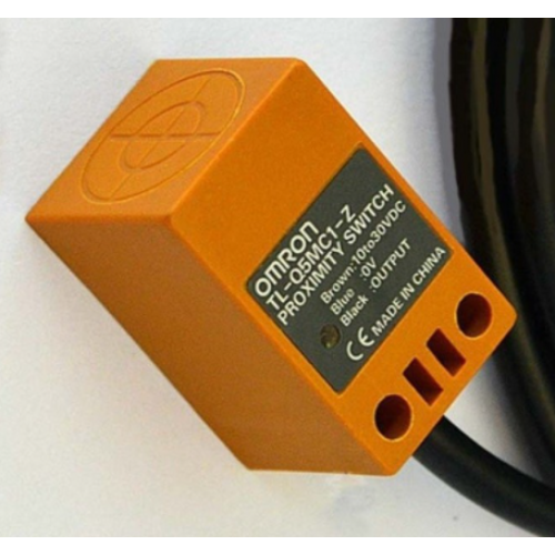 Cảm biến Omron TL-Q5MC1-Z